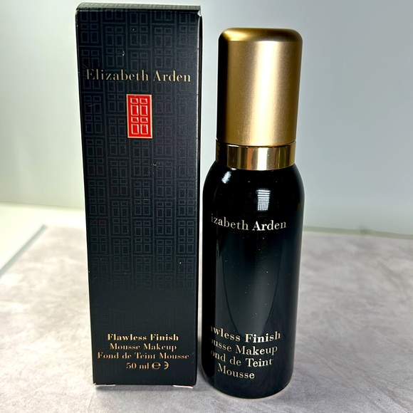 Elizabeth Arden | Makeup | Nib Elizabeth Arden Flawless Finish Mousse ...